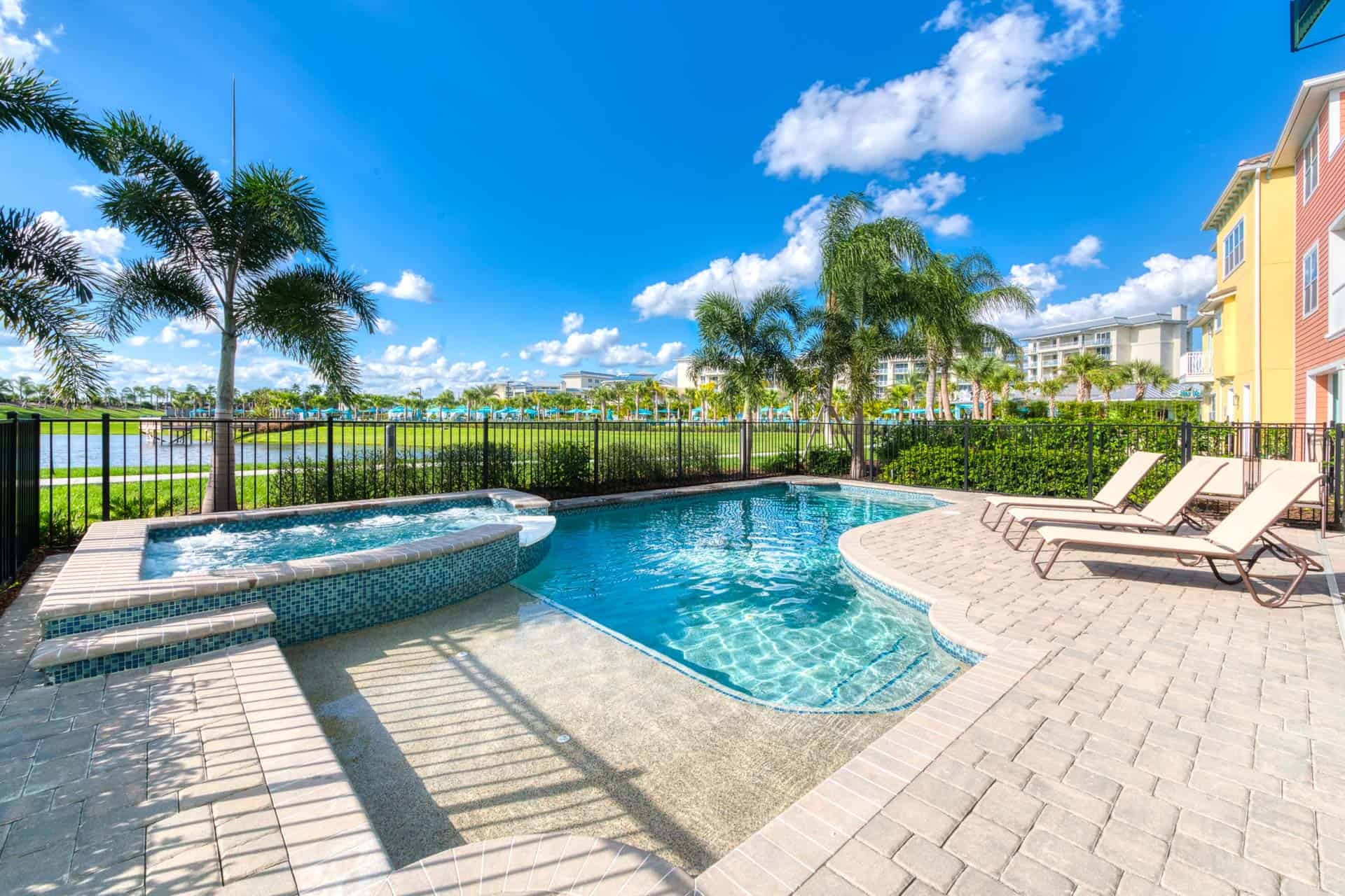 Luxury Residential Resorts - Vacation Home Resort Management